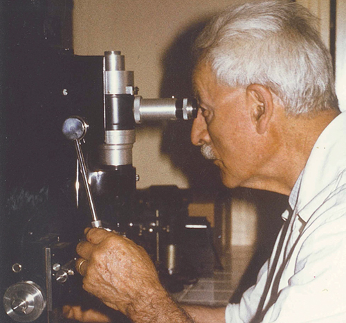 L'histoire du professeur Sevelinge, racontée par sa petite fille